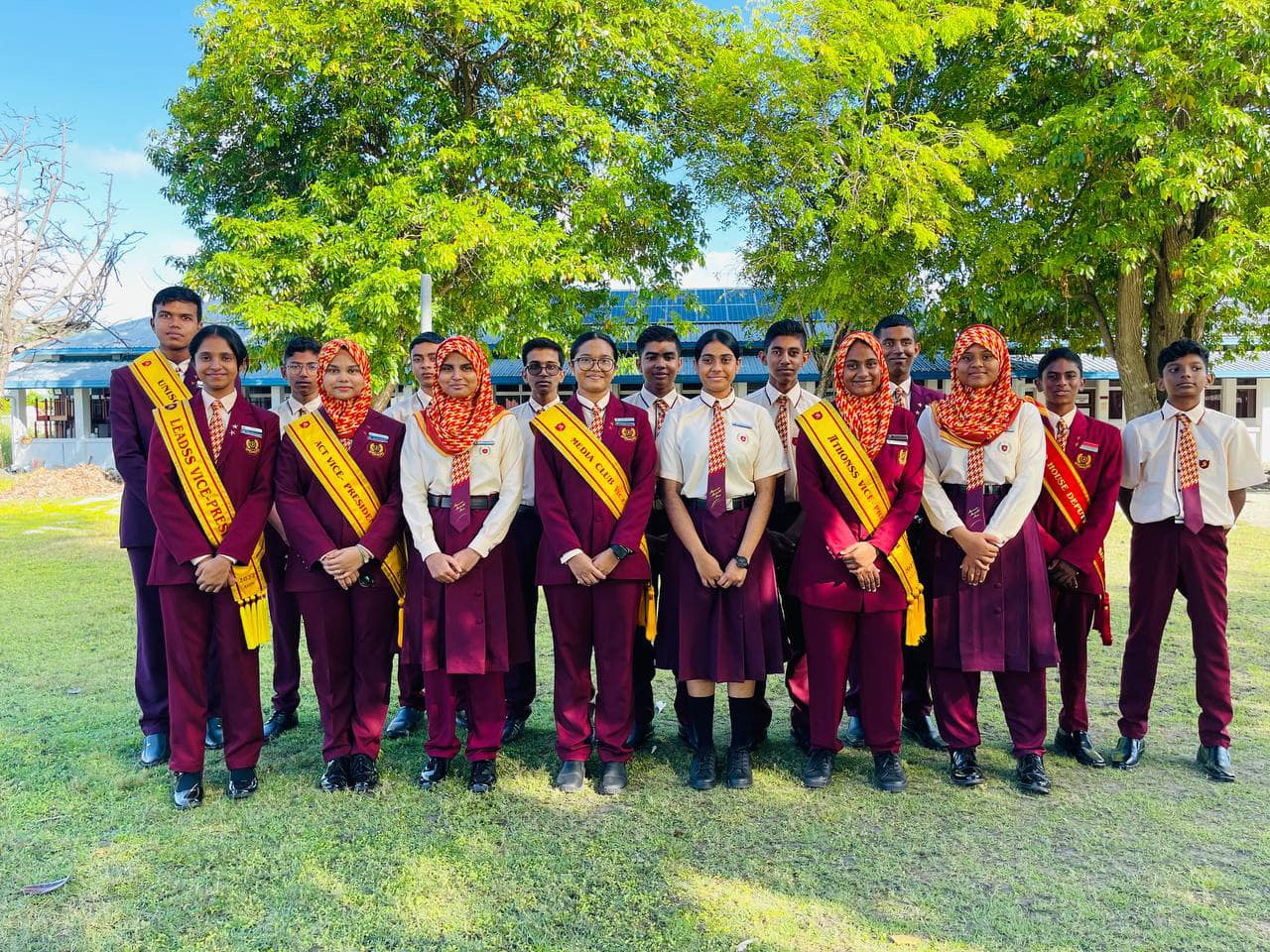 Sharafuddin Schoolun aa uniformeh thaarafukoffi – adduLIVE